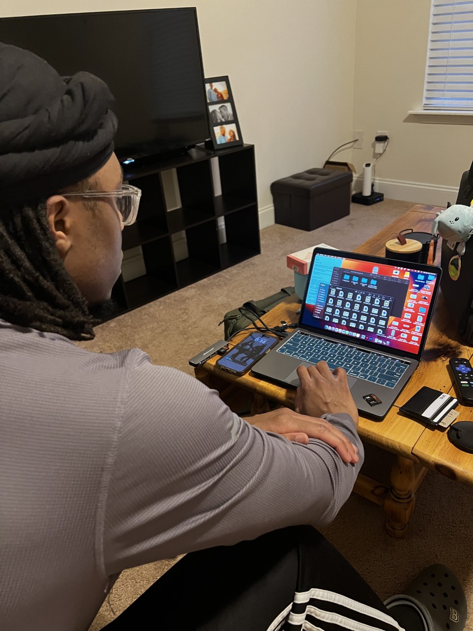 Photographer vs. Grad season – Piedmont Photojournalists